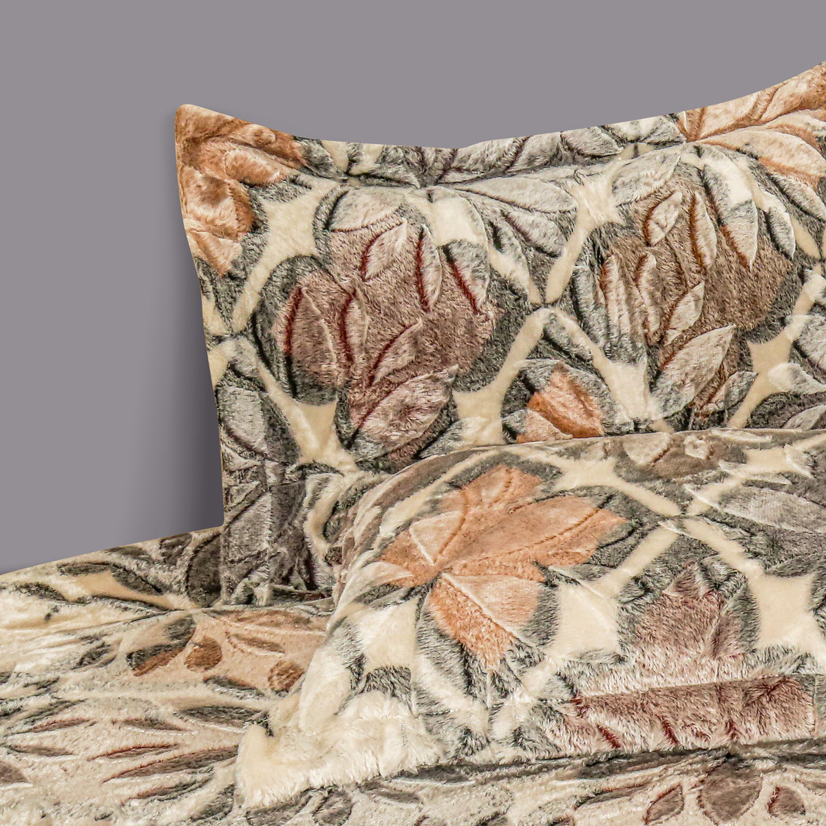 Sizzle Winter Double Bed Sheet- Frosted Brown Dew – Signature Home Official